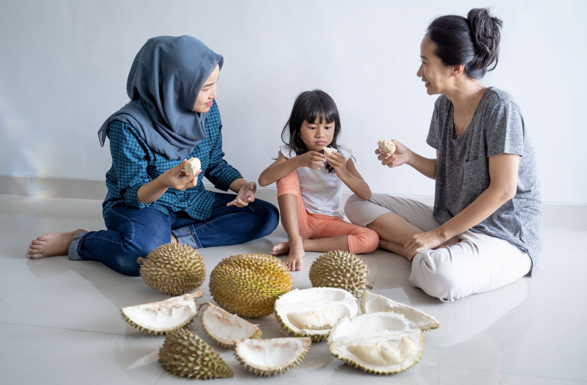 Terlalu Sering Makan Durian Secara Berlebihan, Cek Dampaknya Disini ... Terlalu Sering Makan Durian Secara Berlebihan, Cek Dampaknya Disini ...