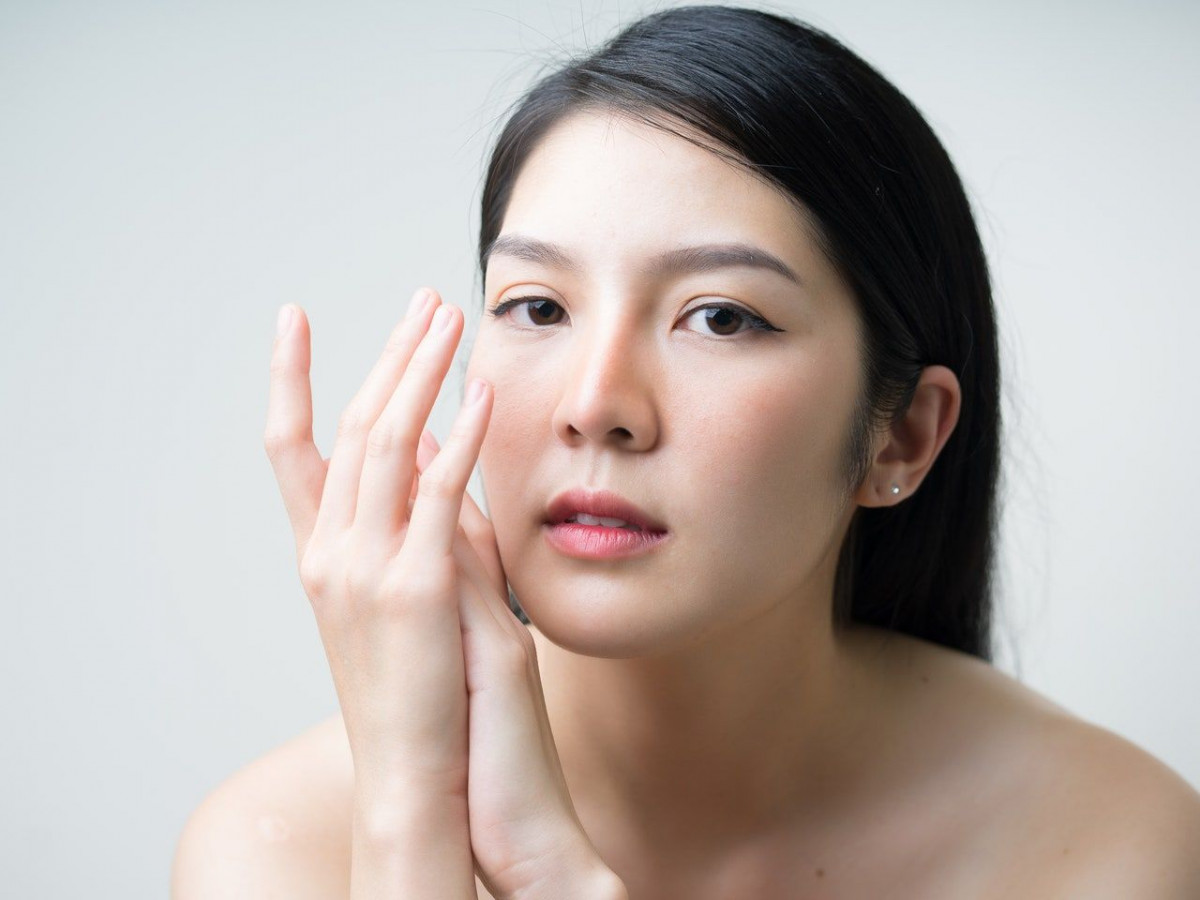 3 Manfaat Antioksidan untuk Kulit | YesDok