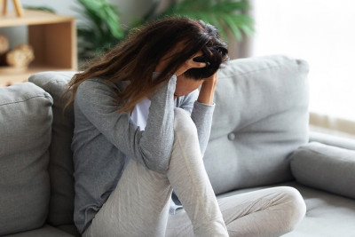 Tanda-tanda Serangan Panik, dari Fisik hingga Psikologis | Yesdok.com