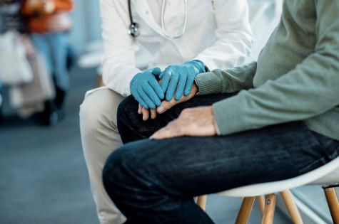 Gejala Penyakit Kista Pada Pria yang Perlu Diperhatikan | YesDok